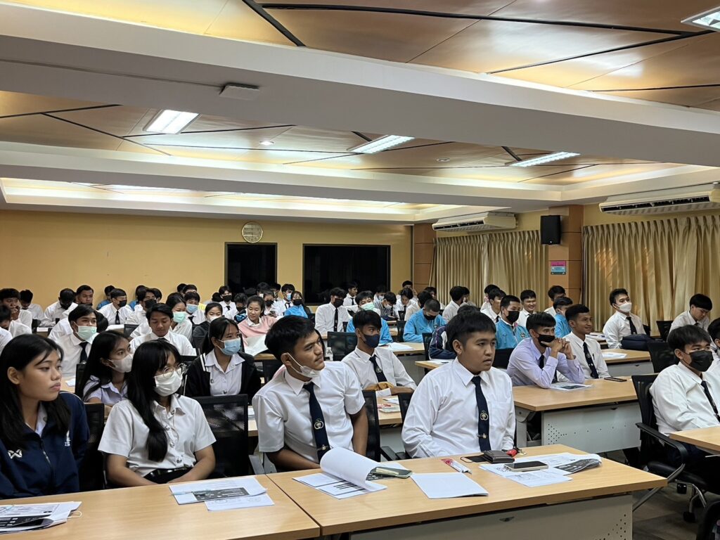 TLC SPU บริการวิชาการ พัฒนานักศึกษาตามศตวรรษที่ 21 - ศูนย์สนับสนุนและพัฒนาการเรียนการสอน