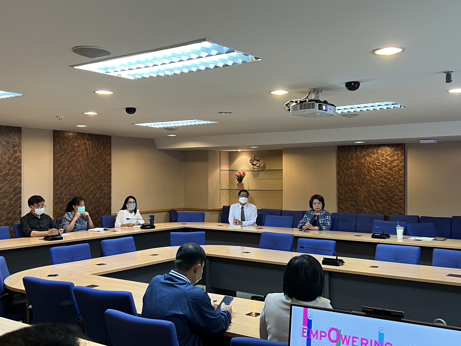 GE: Empowering Professional teaching Networks - ศูนย์สนับสนุนและ ...