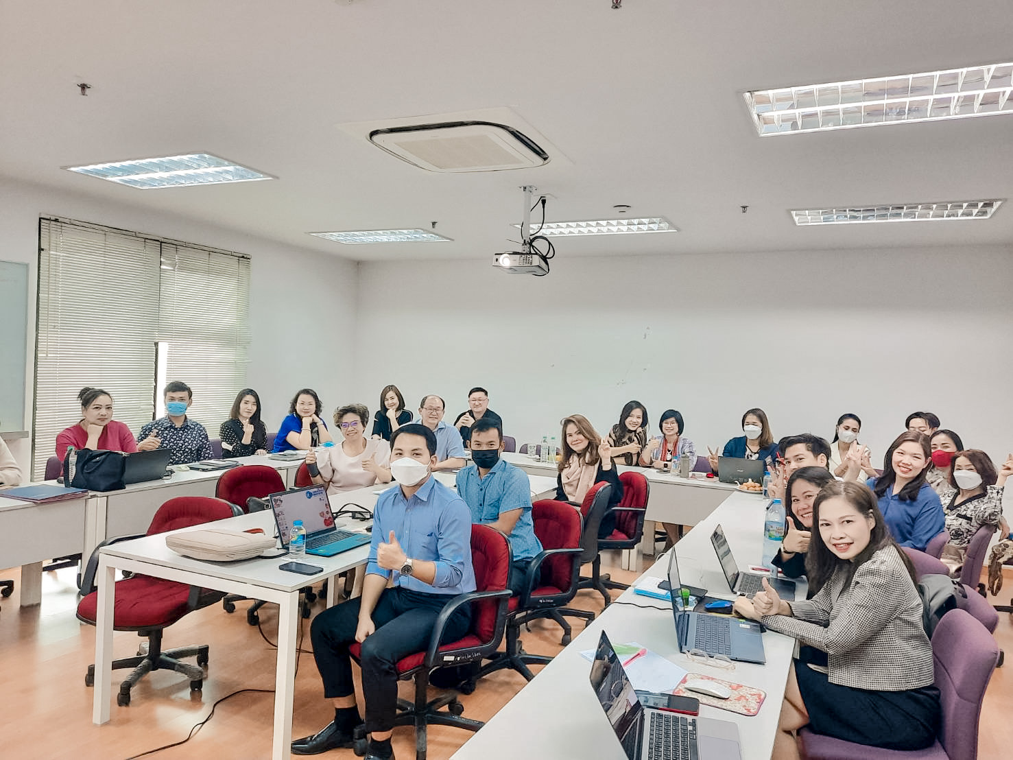 SBS: Empowering Professional teaching Networks - ศูนย์สนับสนุนและพัฒนาการเรียนการสอน