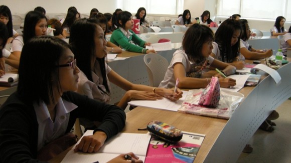 บทบาทหน้าที่ของผู้ตรวจสอบภายในยุคใหม่ : ACT 200 บัณฑิตในอุดมคติทางด้านการบัญชี - คณะบัญชี