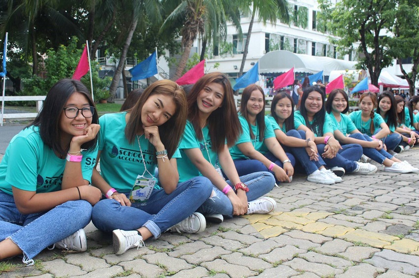 นักศึกษาคณะบัญชี เข้าร่วมกิจกรรมรับน้อง SPU Freshy Day 2017 - คณะบัญชี