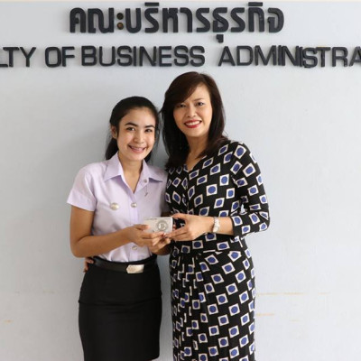 selfie ติด แท็ก #SBS Vote - คณะบริหารธุรกิจ