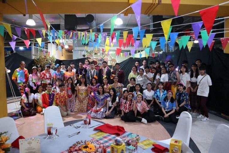 SPU Food and Beverage Business Simulation - วิทยาลัยการบิน การท่อง ...