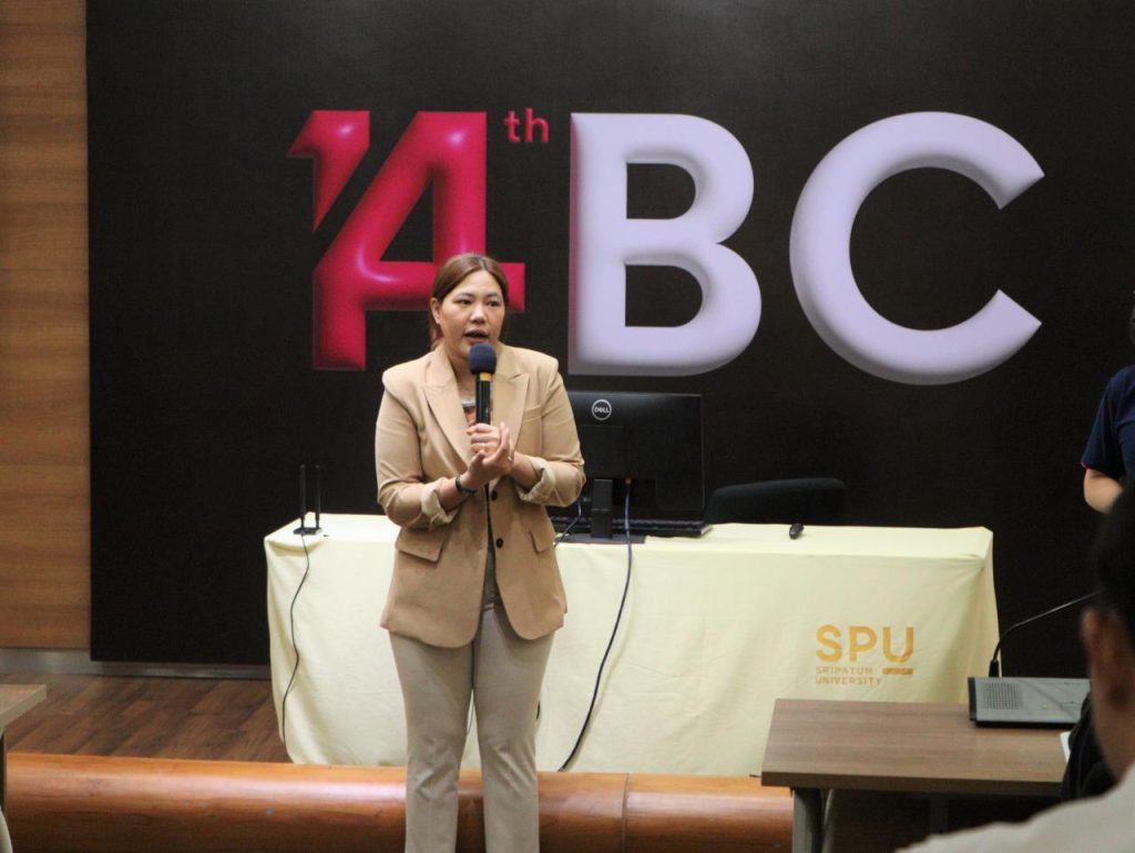 บรรยากาศนำเสนอผลงาน Final Project ภาคเรียนที่ 2/2565 - คณะการสร้างเจ้าของธุรกิจ