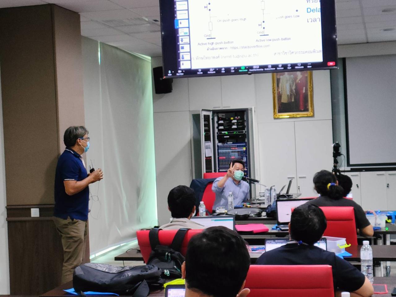 Team CPE เป็นวิทยากรให้ความรู้ ทักษะด้าน IoT - คณะเทคโนโลยีสารสนเทศ