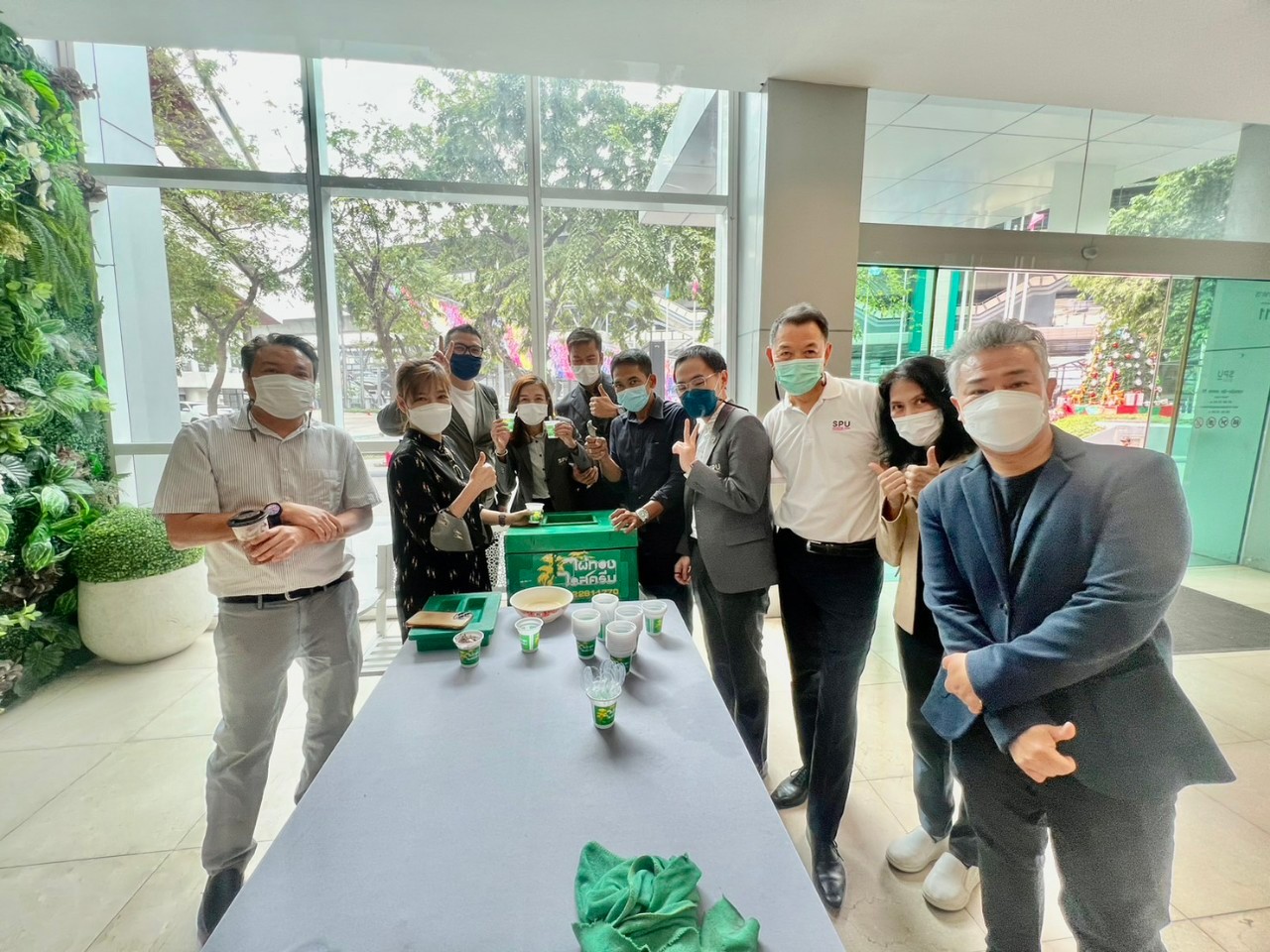 LSC SPU เสิร์ฟความสุข - วิทยาลัยโลจิสติกส์และซัพพลายเชน