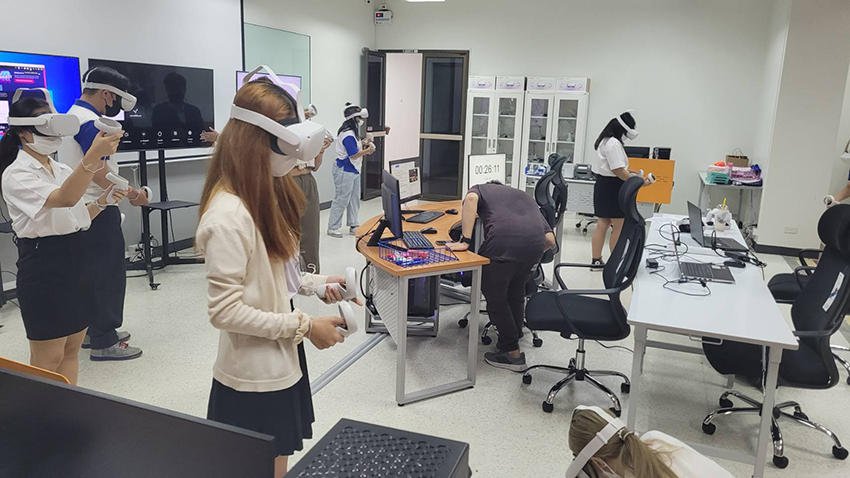 VR Logistics SPU - วิทยาลัยโลจิสติกส์และซัพพลายเชน