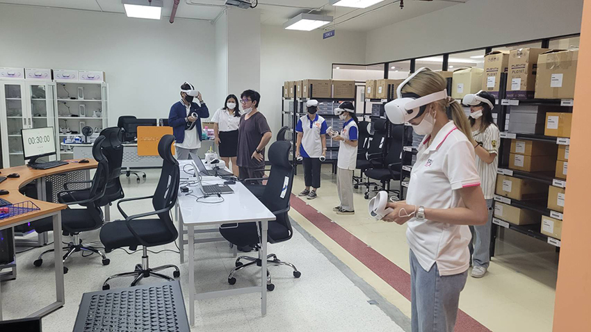 VR Logistics SPU - วิทยาลัยโลจิสติกส์และซัพพลายเชน