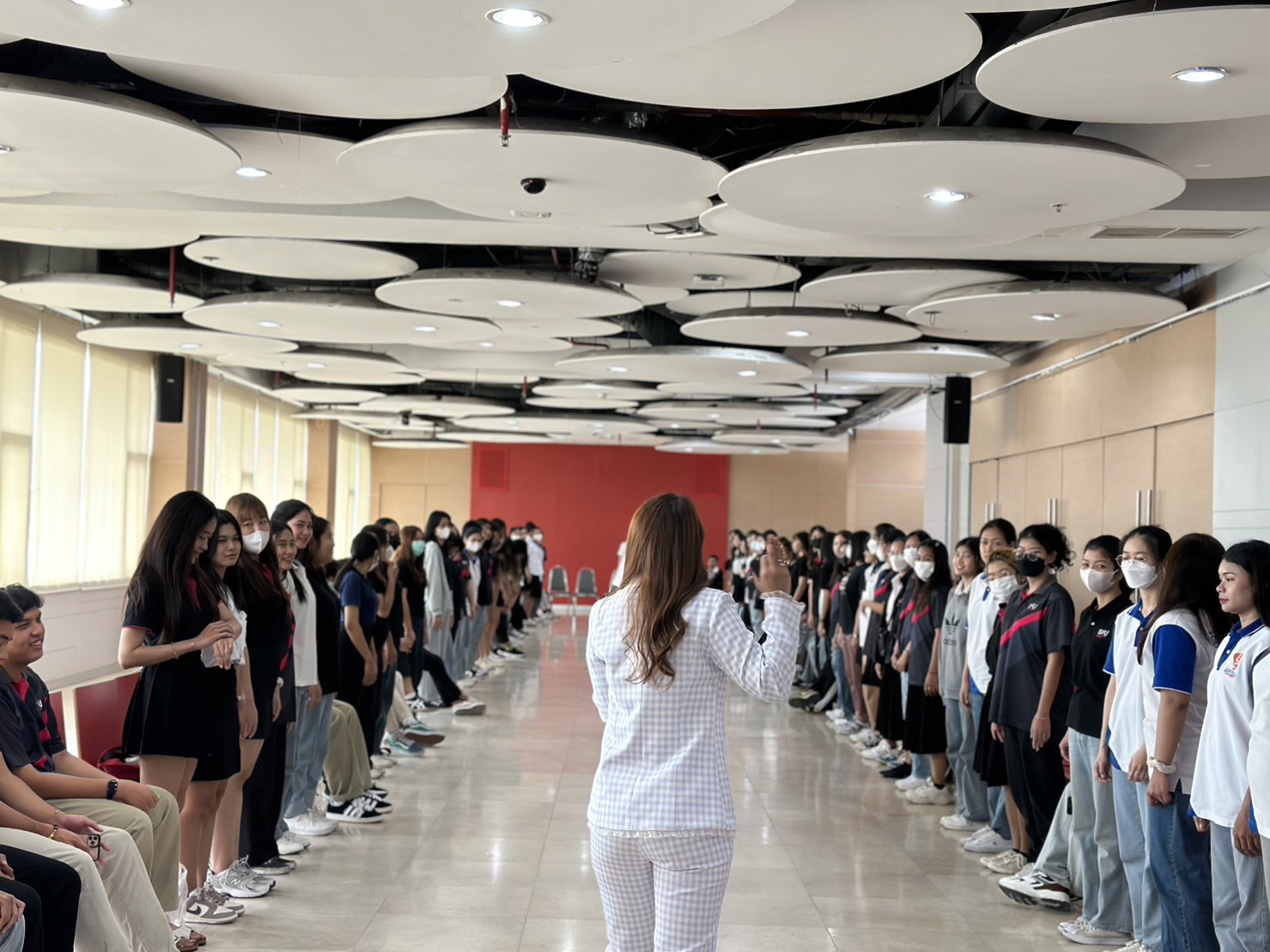 Dek Logistics SPU พัฒนาบุคลิกภาพเสริมภาพลักษณ์สู่วัยทำงานรุ่นใหม่ ...