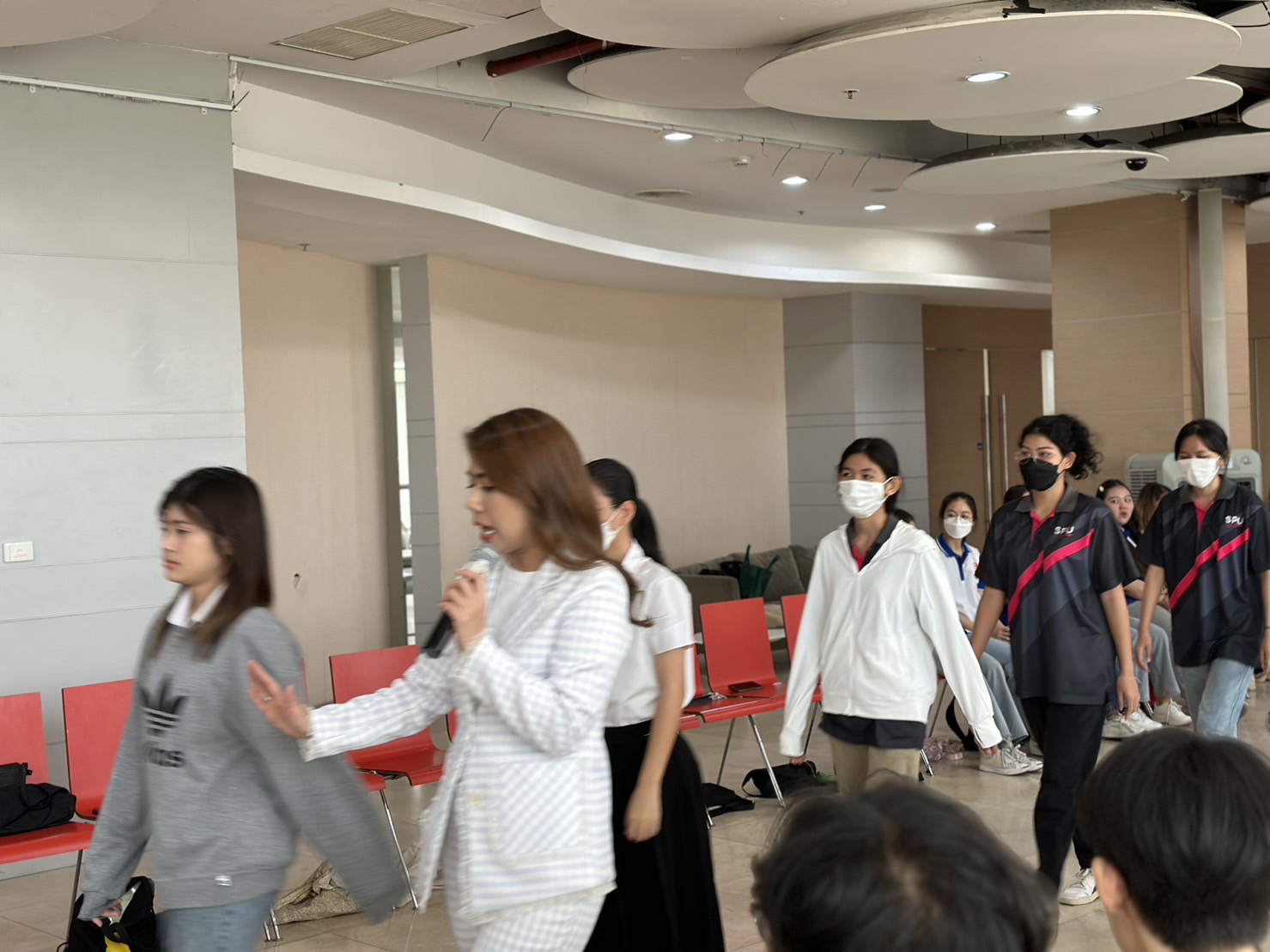 Dek Logistics SPU พัฒนาบุคลิกภาพเสริมภาพลักษณ์สู่วัยทำงานรุ่นใหม่ ...