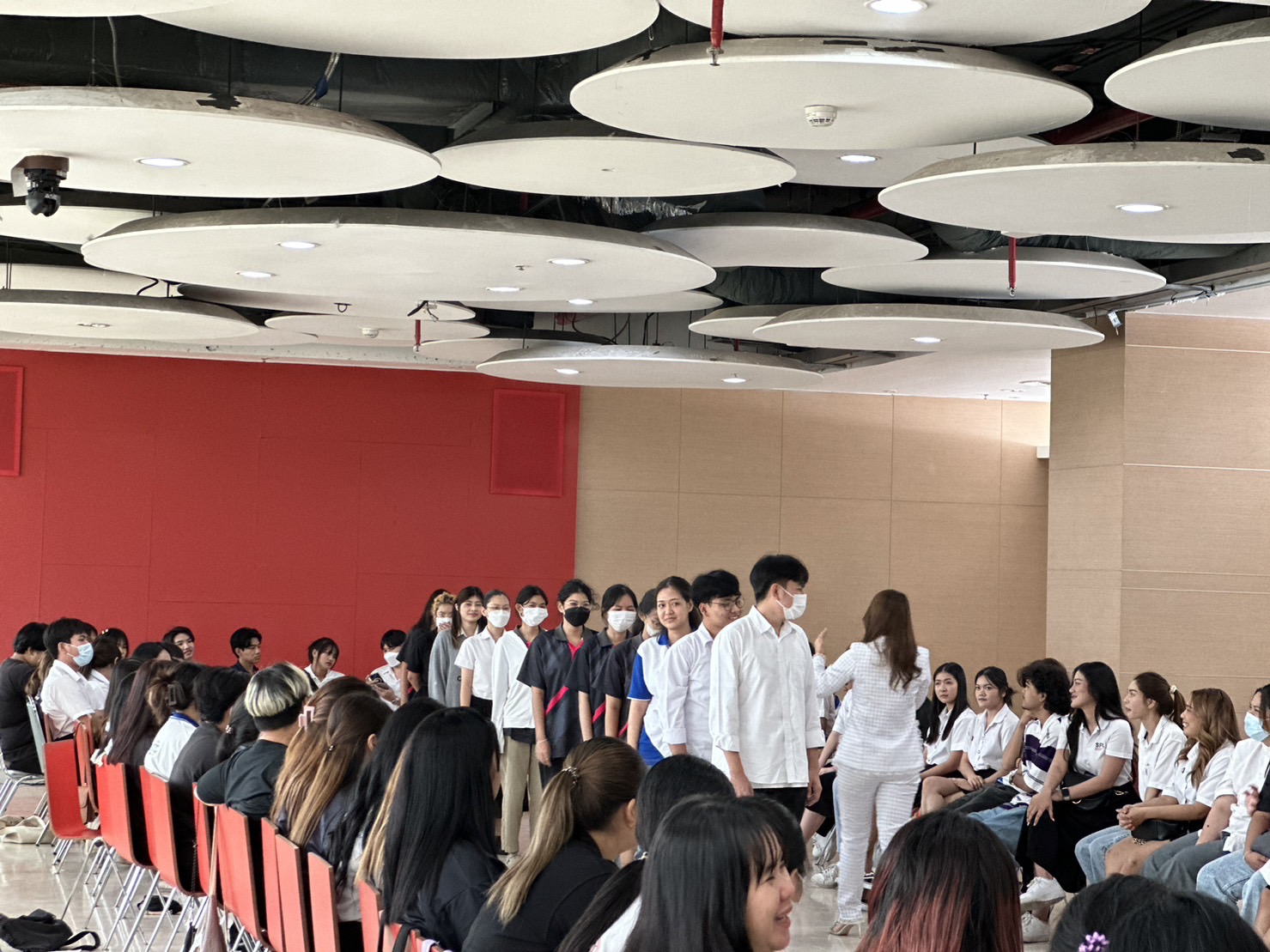 Dek Logistics SPU พัฒนาบุคลิกภาพเสริมภาพลักษณ์สู่วัยทำงานรุ่นใหม่ ...